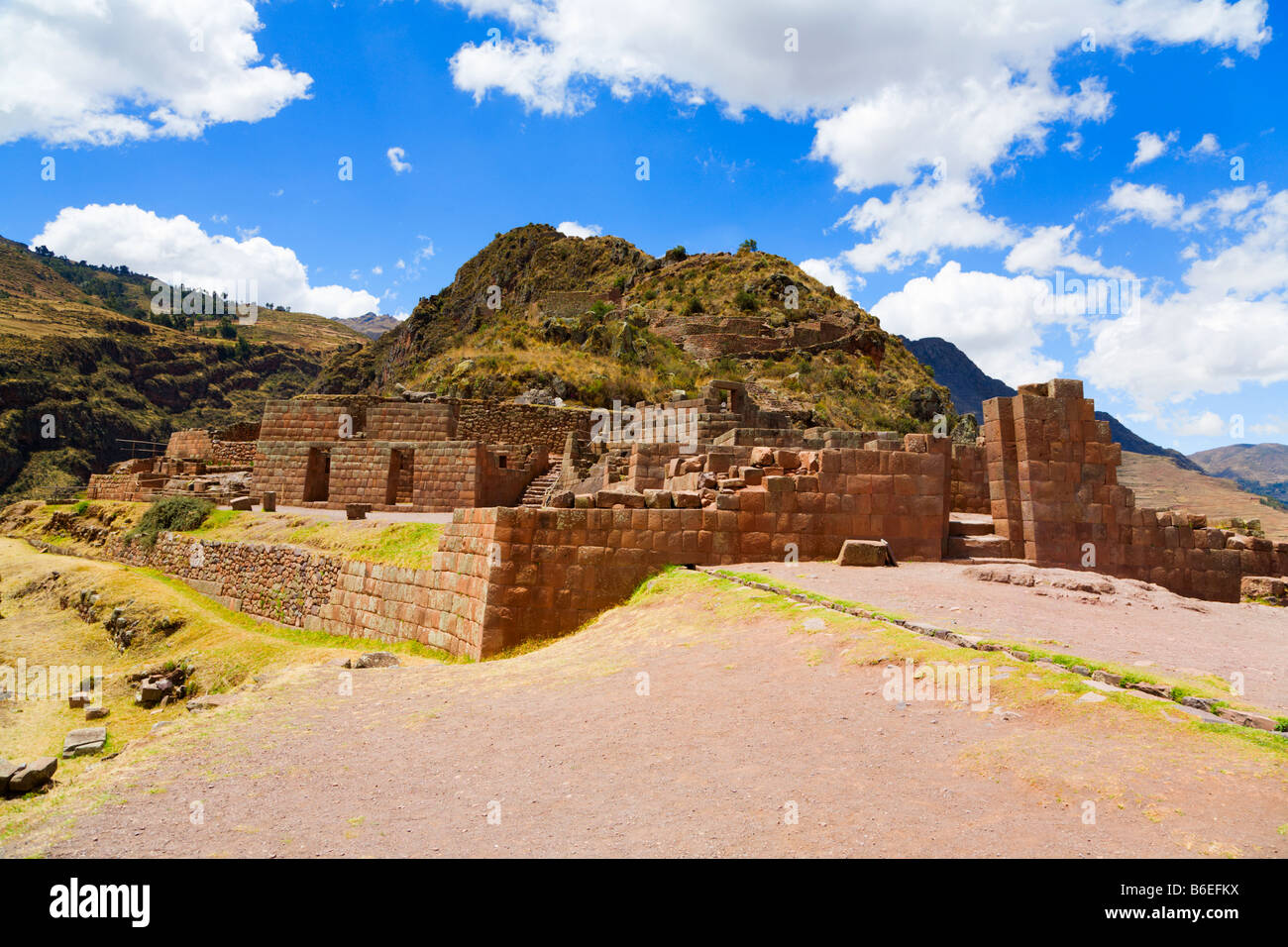 Inca sun temple hi-res stock photography and images - Alamy