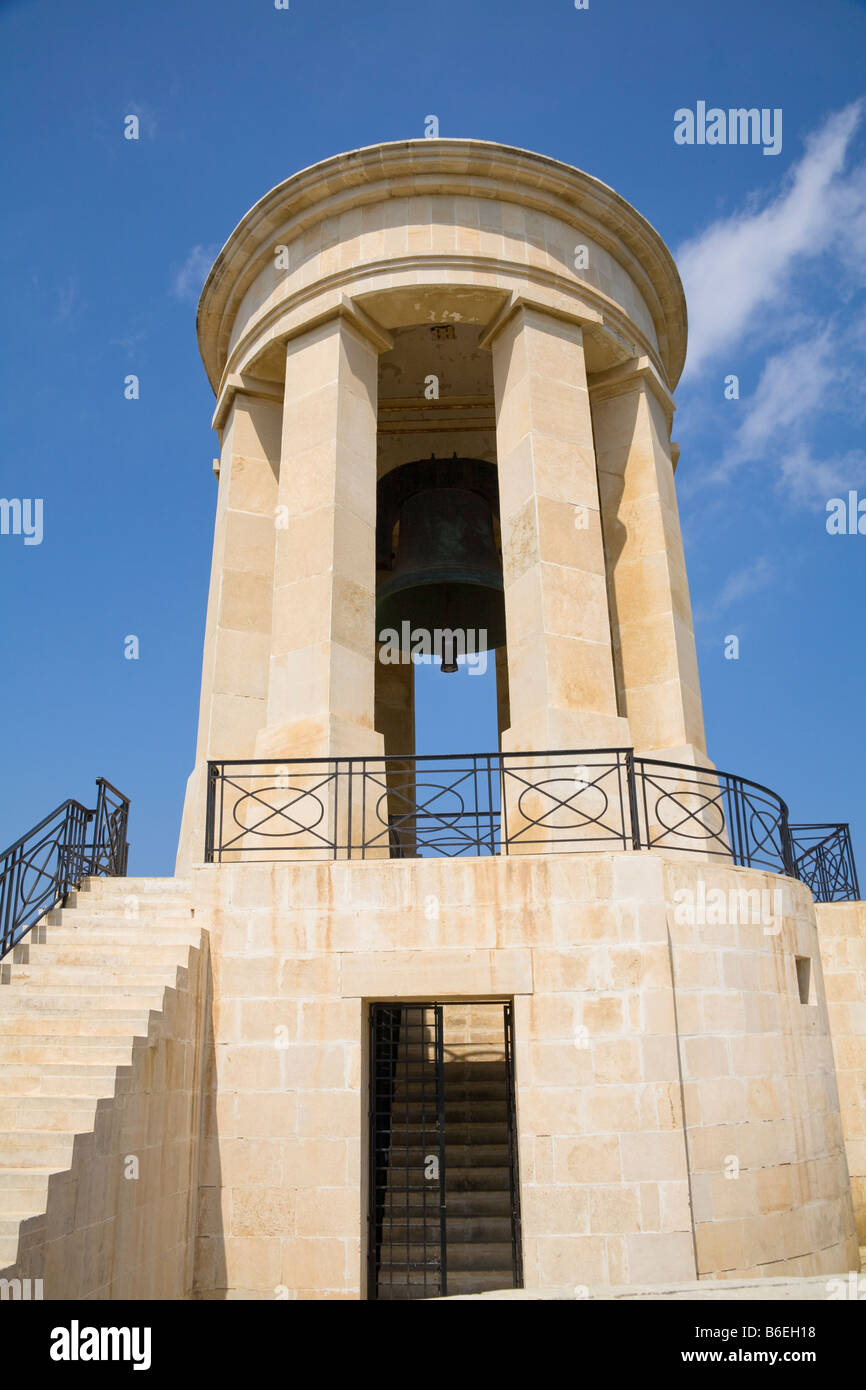 Siege bell monument, World War II Memorial, Lower Barracca Gardens ...