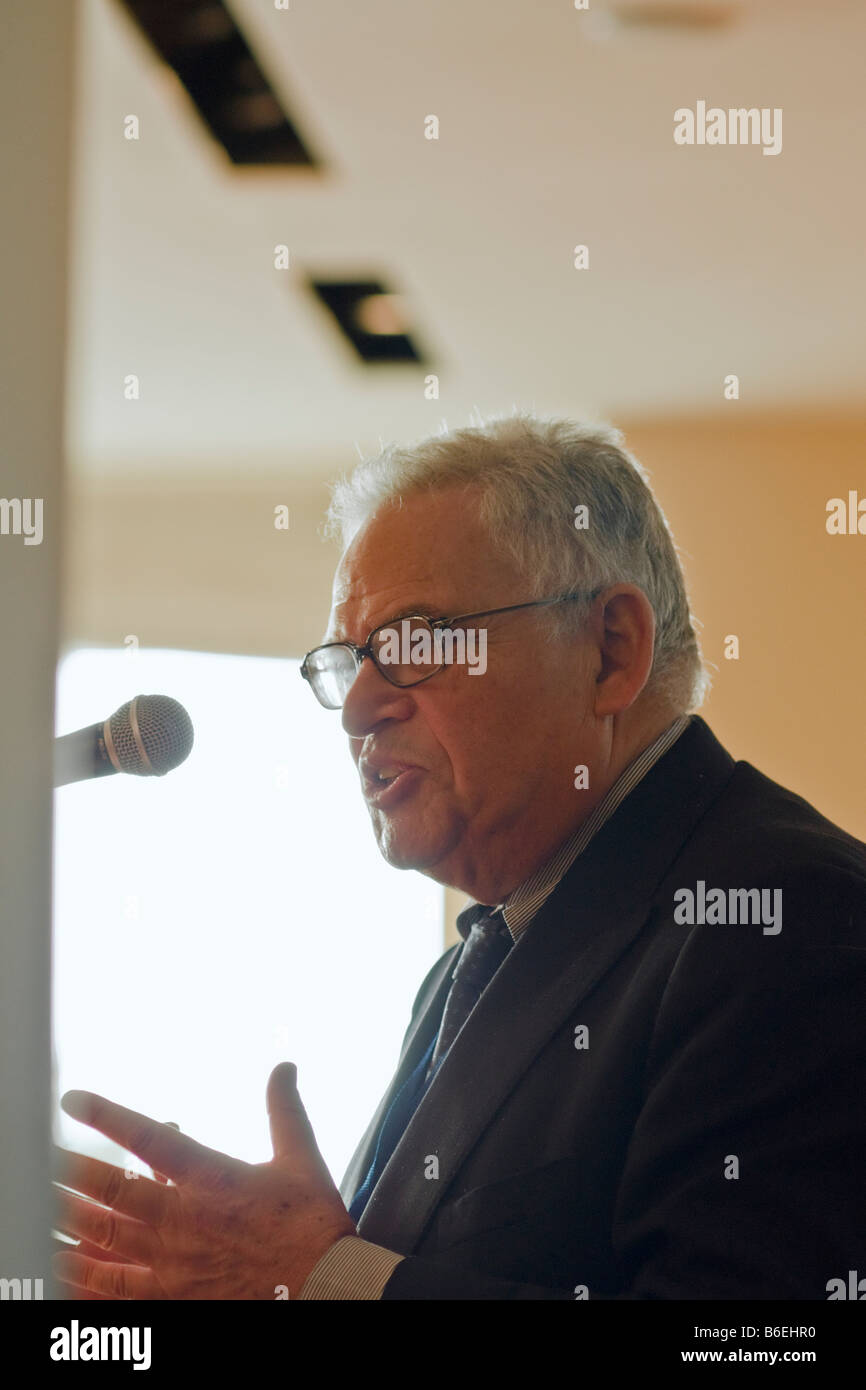 Conference lecture speaker insurgency hi-res stock photography and ...