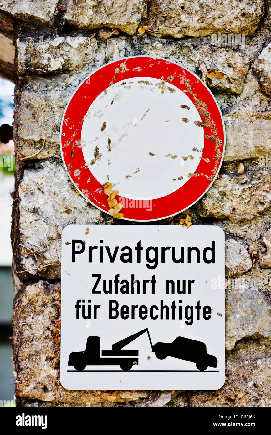 Stop sign, private property, authorized access only Stock Photo - Alamy