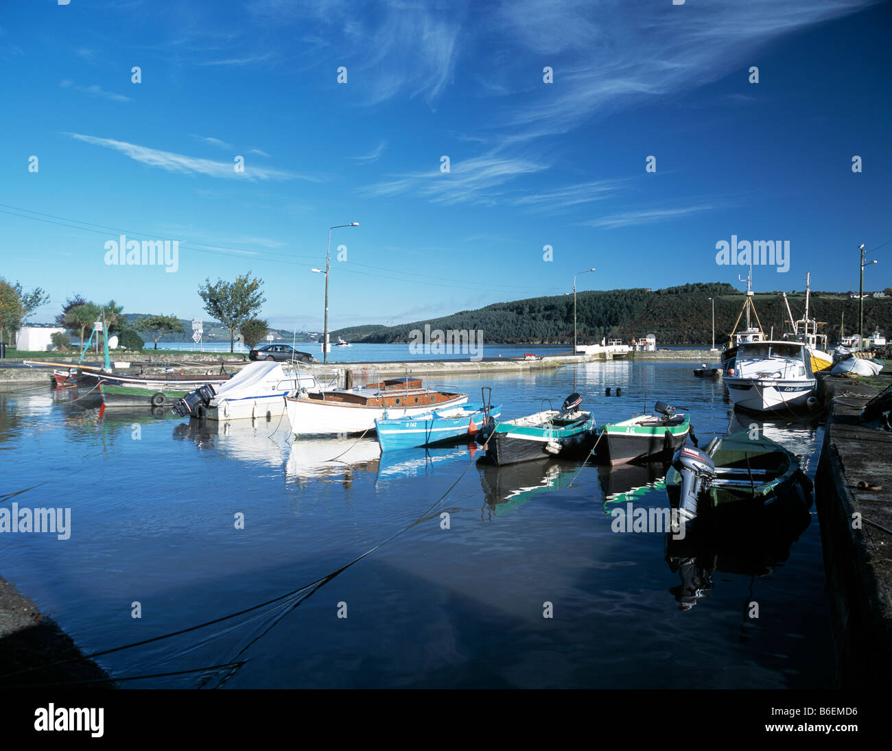passage east, county waterford, heltered sea port river estuary ...