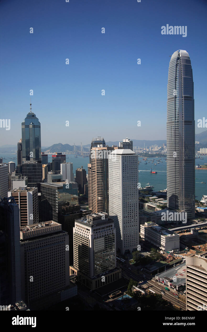 Hong kong and central skyscrapers hi-res stock photography and images ...