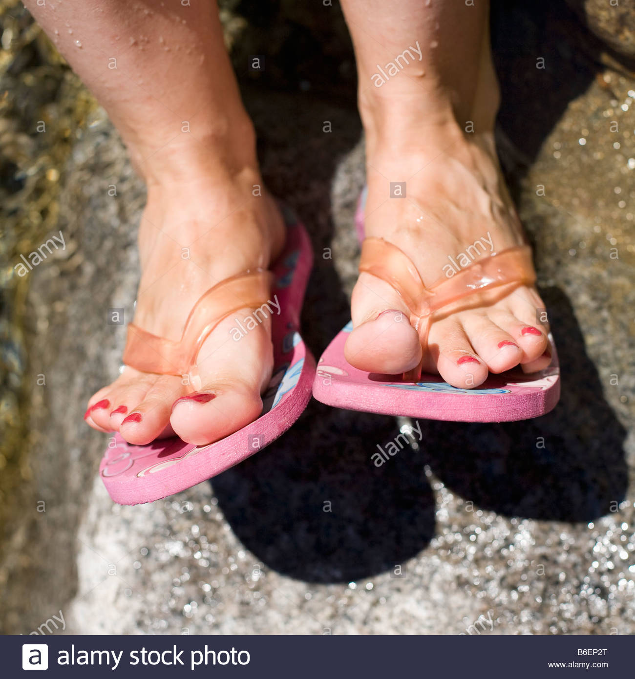 Feet Dangle High Resolution Stock Photography and Images - Alamy