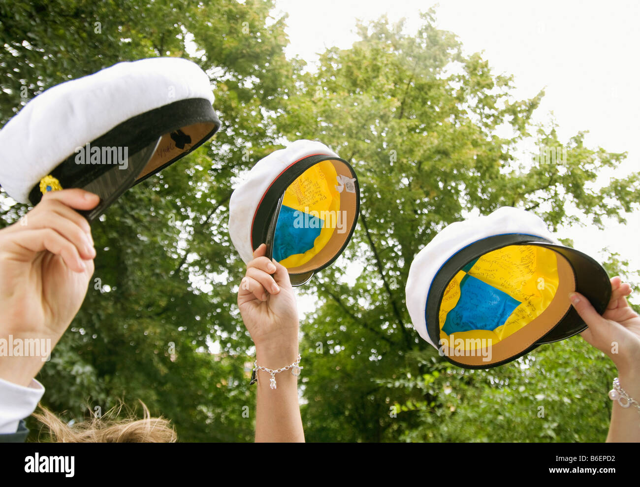 Three graduation caps hi-res stock photography and images - Alamy