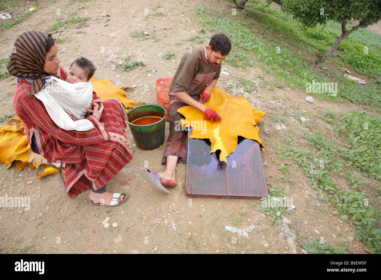 Moroccan family working outdoors, Fes, Morocco, Africa Stock Photo - Alamy