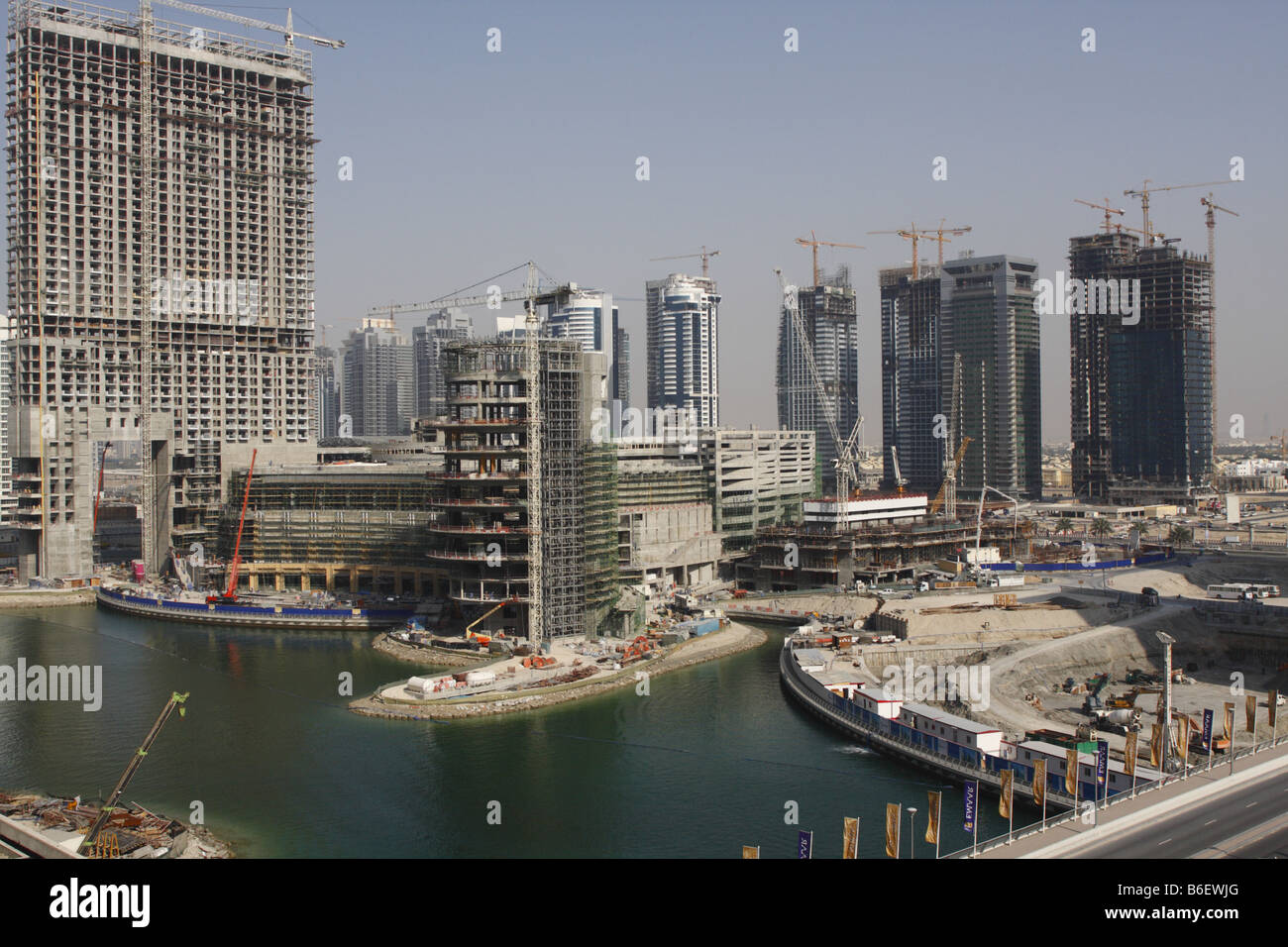 CONSTRUCTION OF HIGHRISE BUILDINGS IN PROGRESS IN DUBAI Stock Photo - Alamy