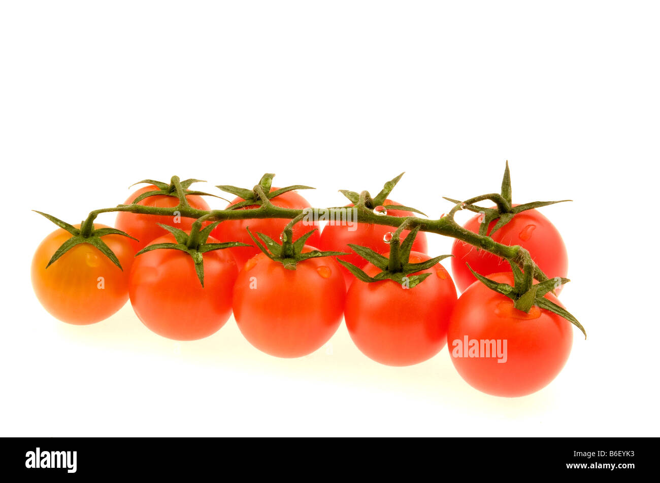 Sherry tomato hi-res stock photography and images - Alamy
