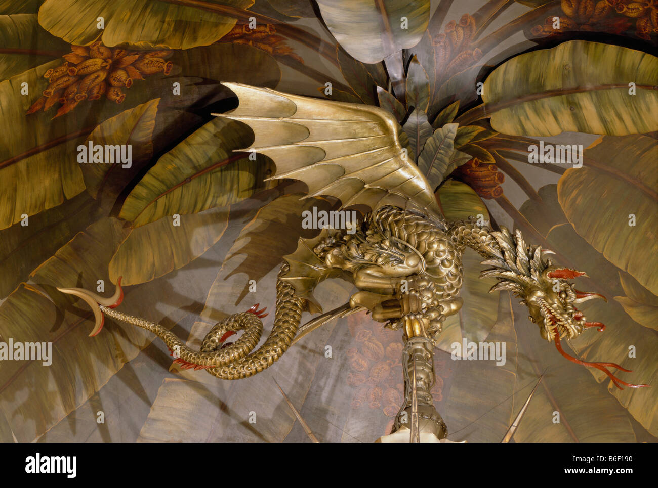 Royal Pavilion Brighton. Dragon on Banqueting Room gasolier Stock Photo ...