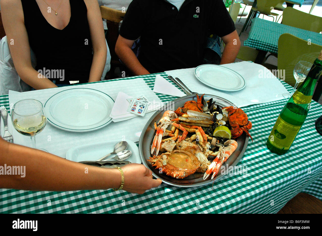 Mariscada galicia hi-res stock photography and images - Alamy