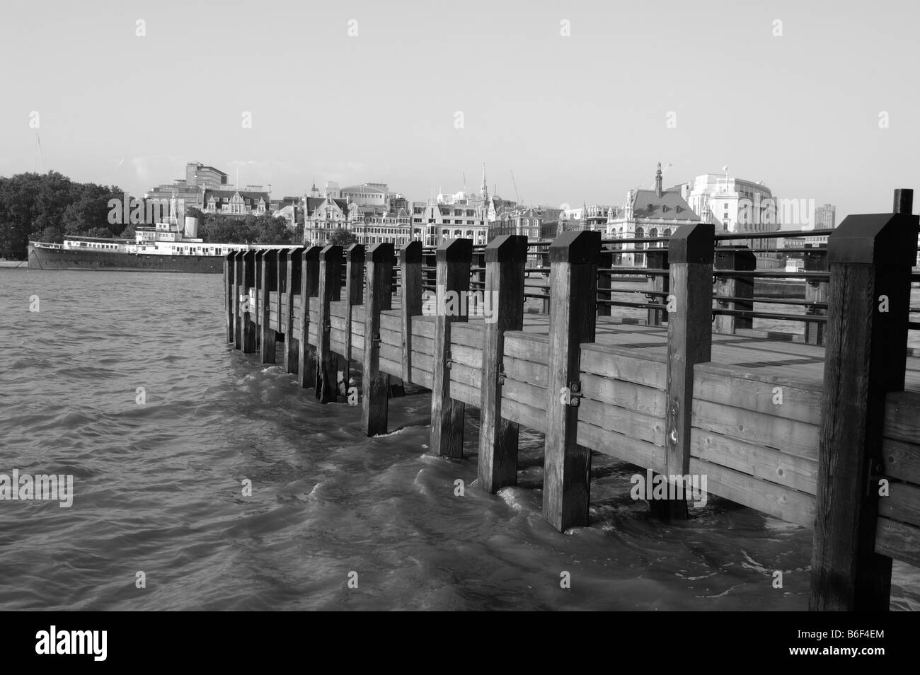 Wooden pier on the south bank London England Stock Photo - Alamy
