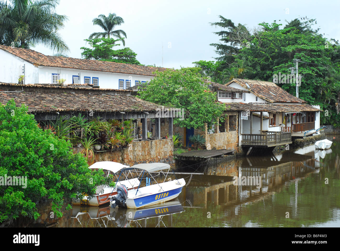 Acu port hi-res stock photography and images - Alamy
