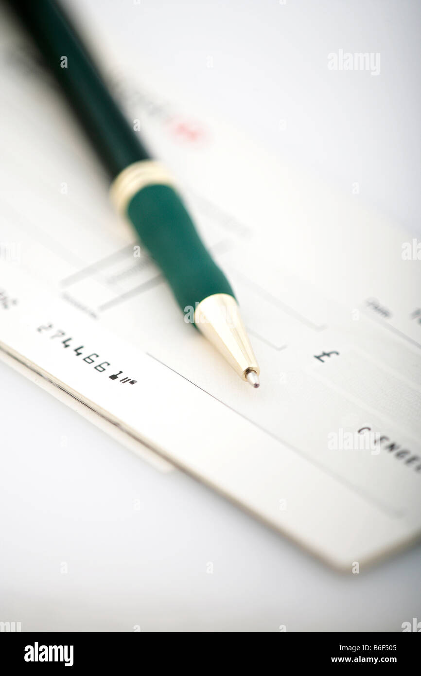 Cheque hi-res stock photography and images - Alamy