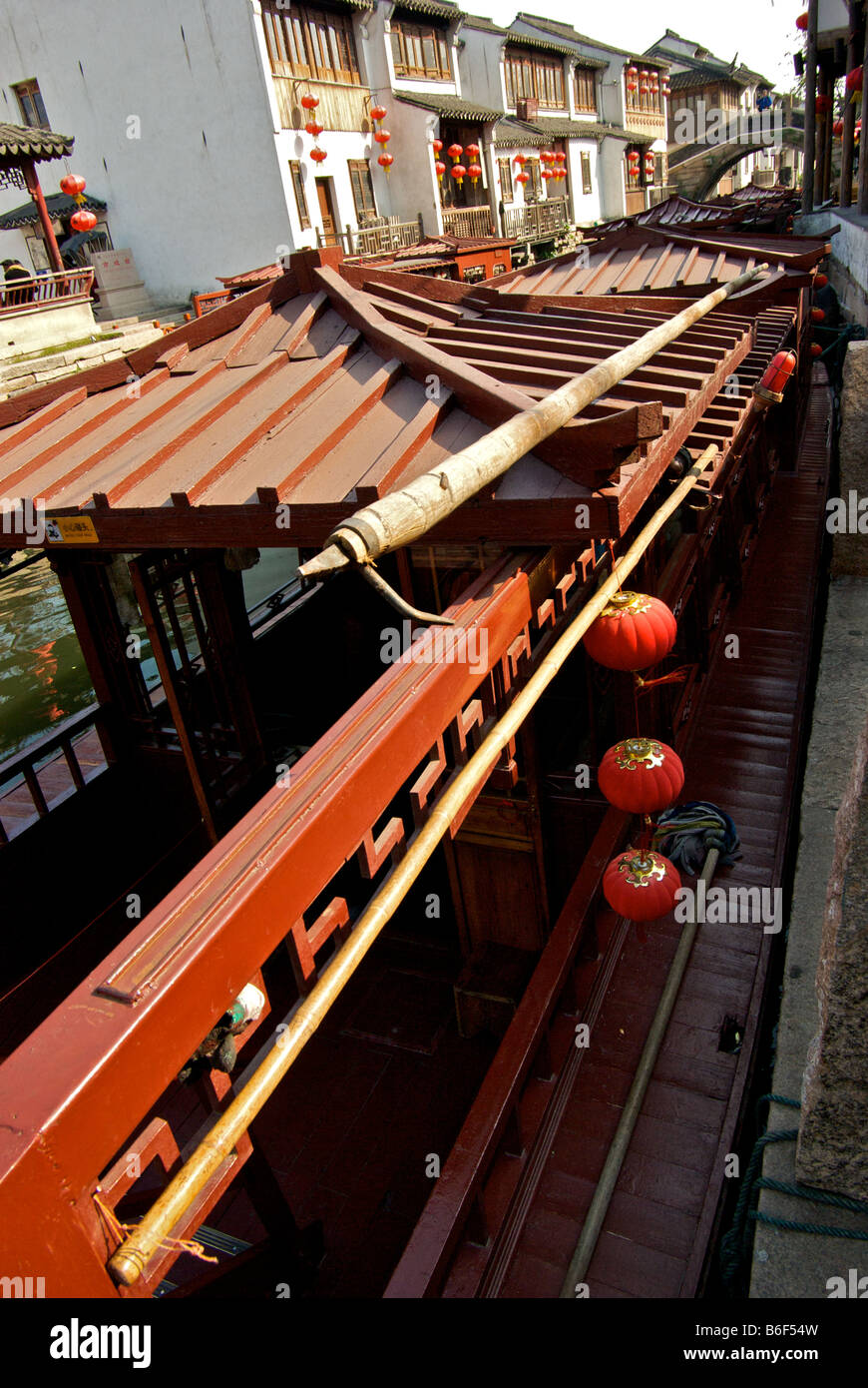 Sightseeing tour boats parked along the ancient 1100 year old Shan Tang ...