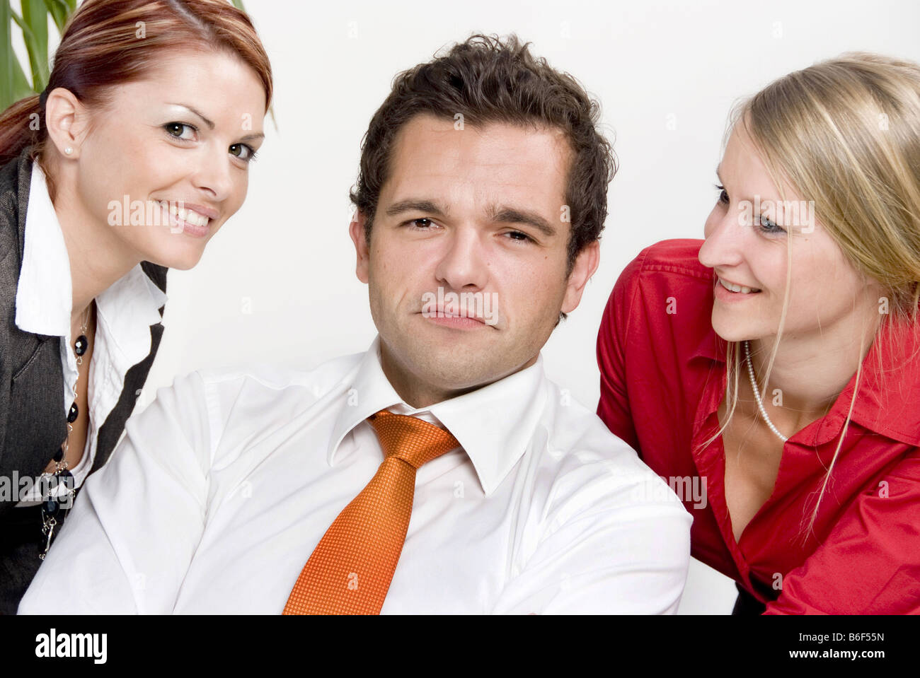 Boss two young secretaries hi-res stock photography and images - Alamy