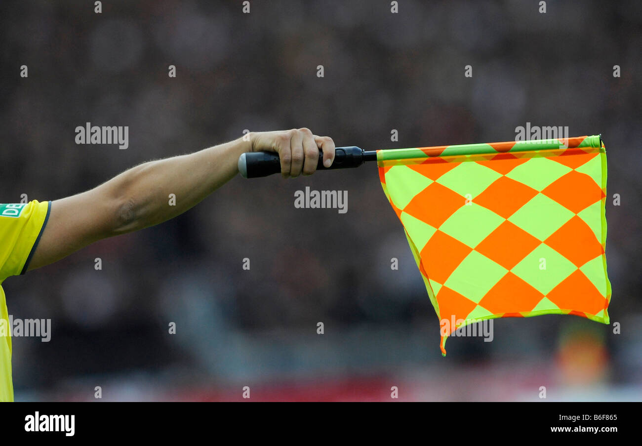 Football Linesman High Resolution Stock Photography and Images - Alamy