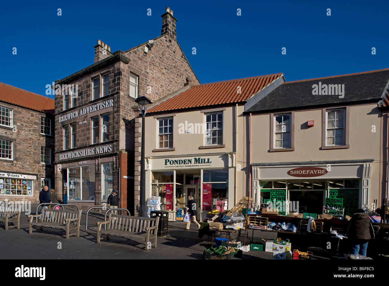 Berwick upon tweed town center hi-res stock photography and images - Alamy