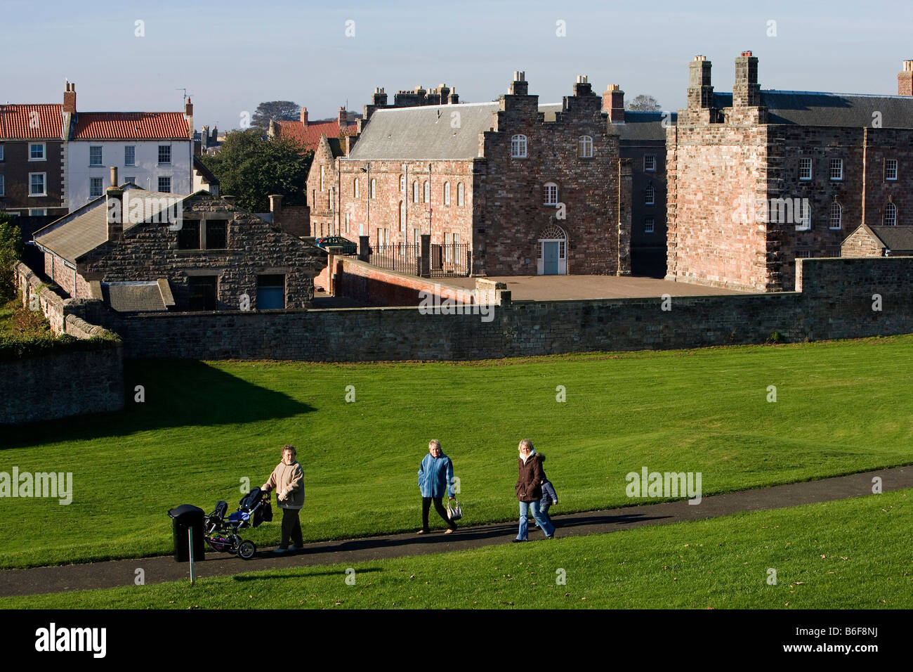 Berwick barracks hi-res stock photography and images - Alamy