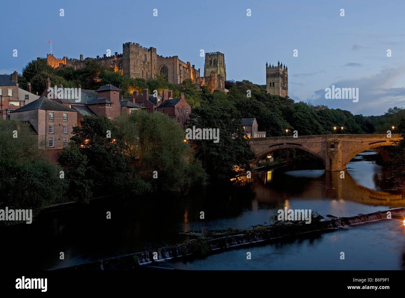 Durham River Wear Framwellgate Bridge medieval bridge riverside castle ...