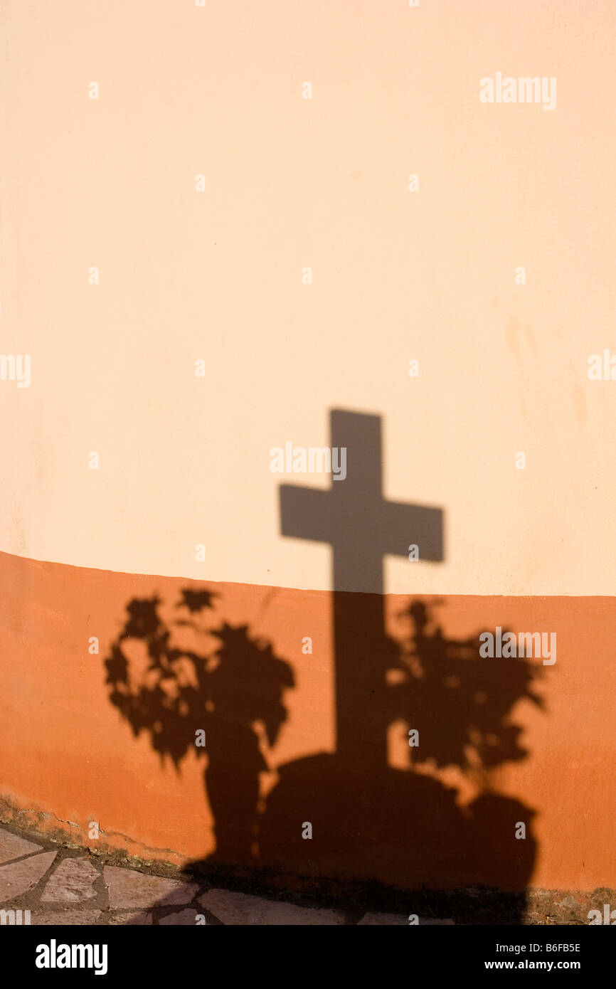 Religious cross and shadow hi-res stock photography and images - Alamy
