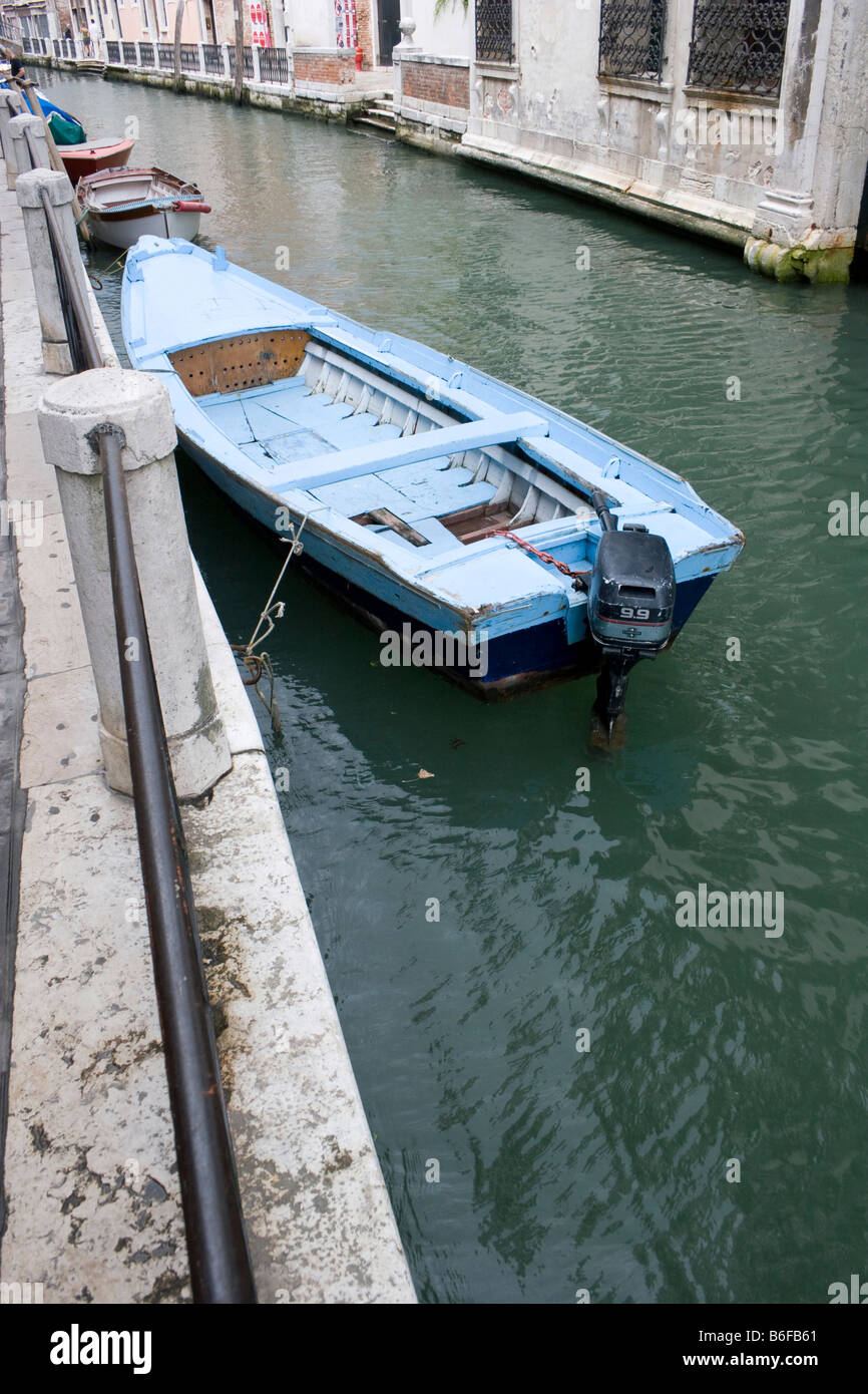 Blue canal boat hi-res stock photography and images - Alamy
