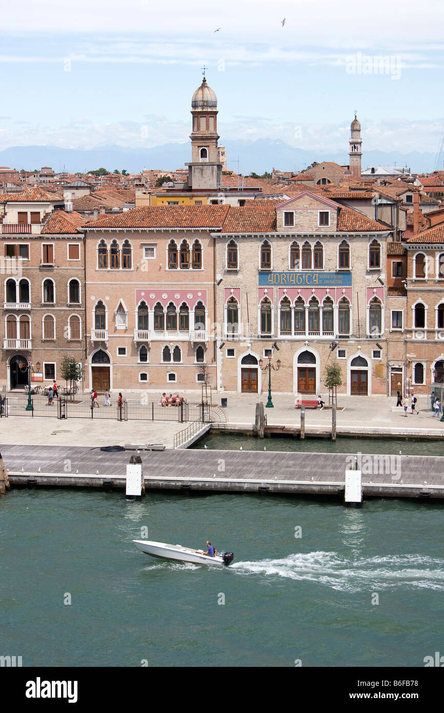 Italian speedboat hi-res stock photography and images - Alamy