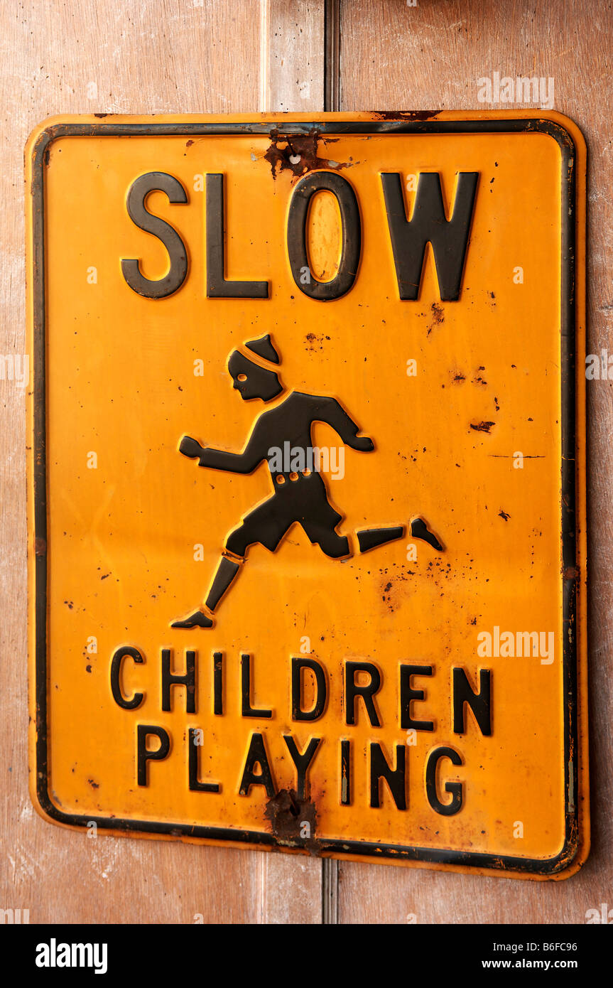 Caution children playing sign hi-res stock photography and images - Alamy