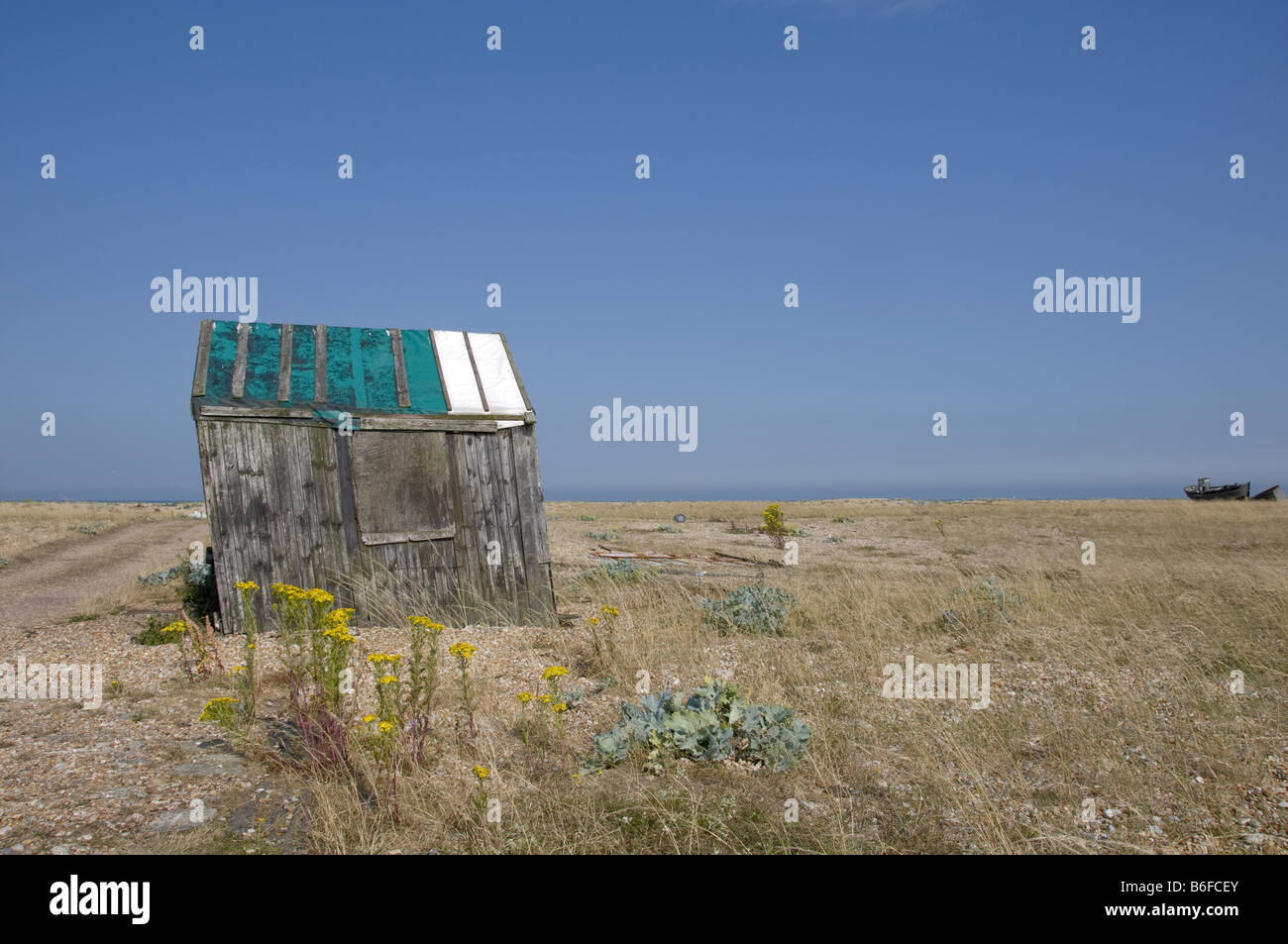 Decay wooden beach seaside beach hi-res stock photography and images ...