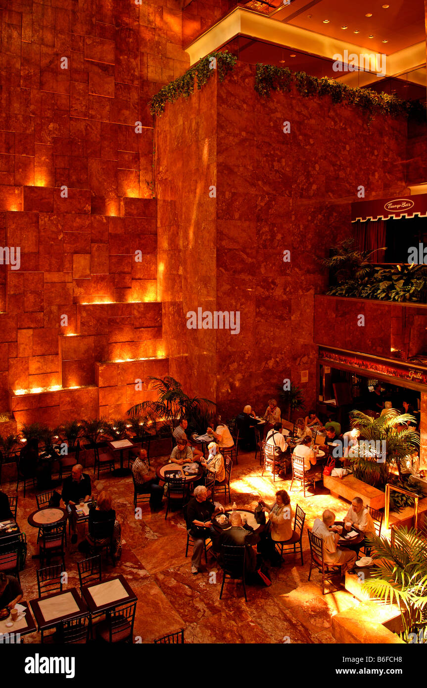 Trump tower new york interior hi-res stock photography and images - Alamy