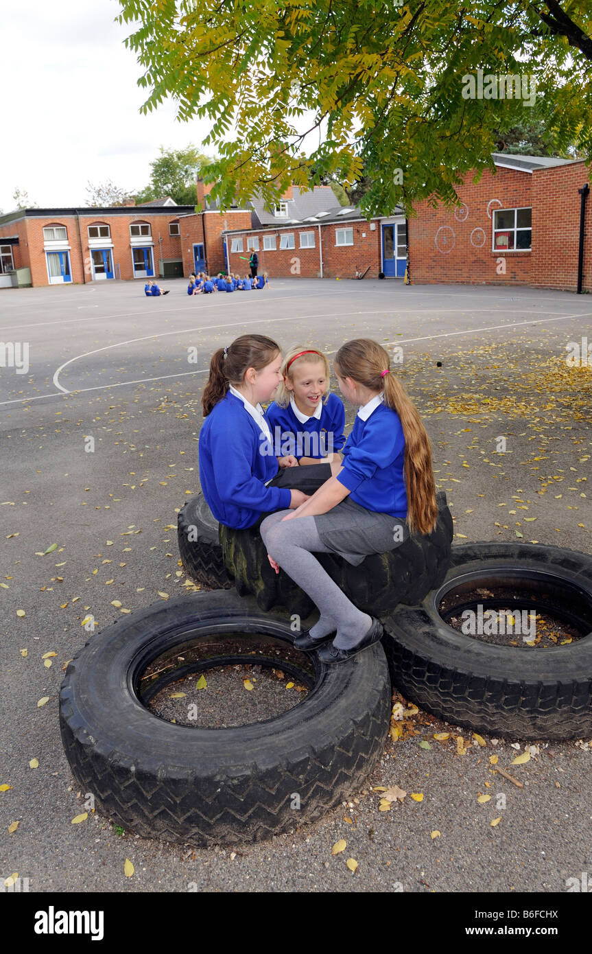 School breaktime hi-res stock photography and images - Alamy