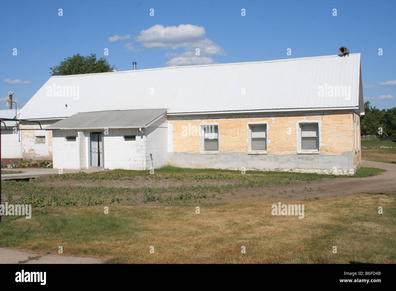 Original building at Bon Homme, the first Hutterite colony in North ...