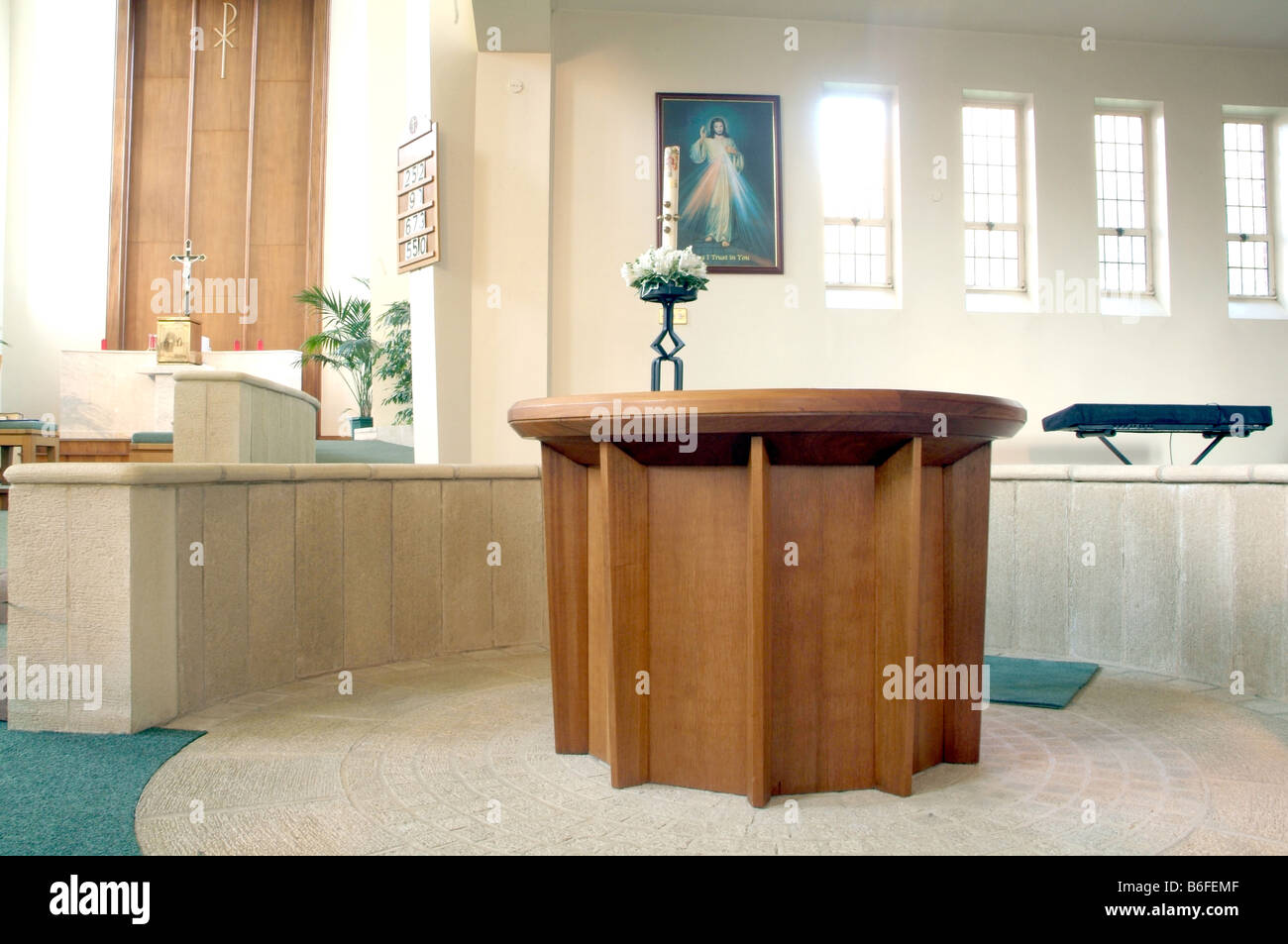 Church font hi-res stock photography and images - Alamy