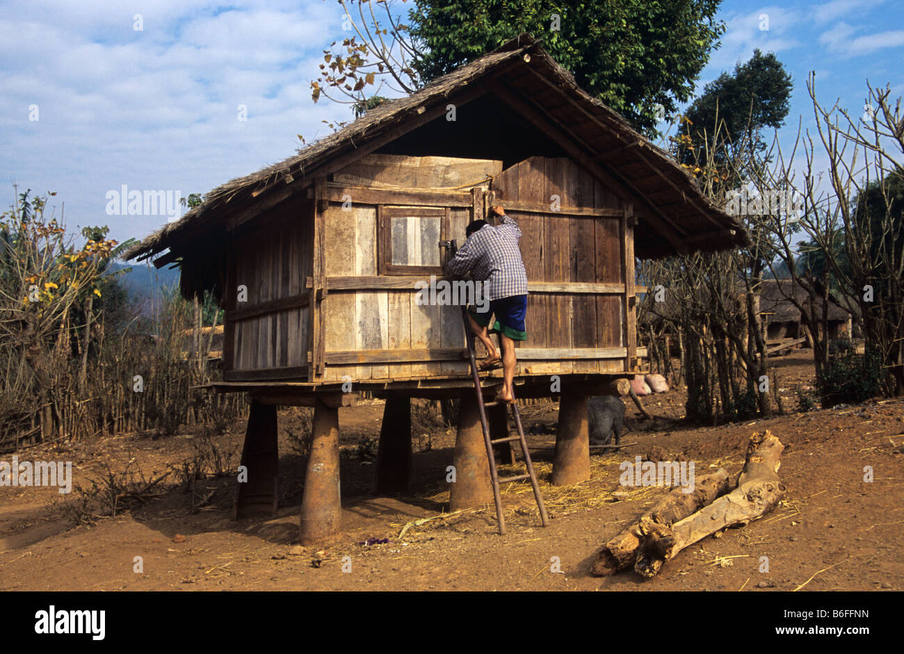 Hmong laos war hi-res stock photography and images - Alamy