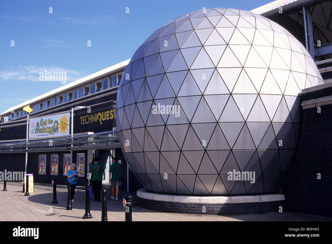 Techniquest hi-res stock photography and images - Alamy