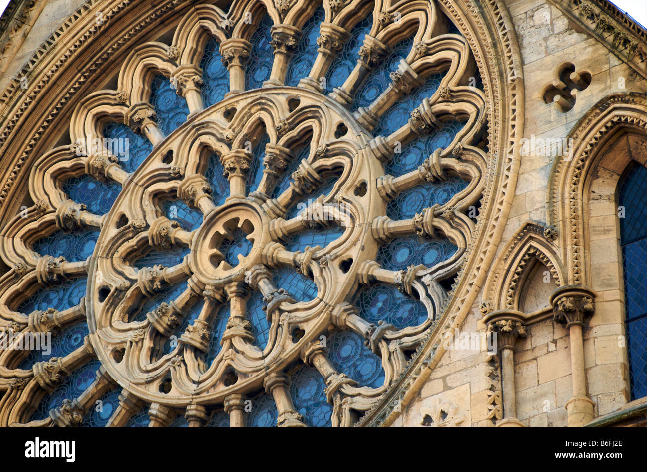 The south transept rose window in York Minster, York, England, UK Stock ...
