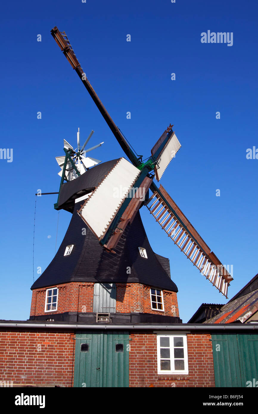 Goetzberg Mill, historic windmill, dutch style with venetian blind ...