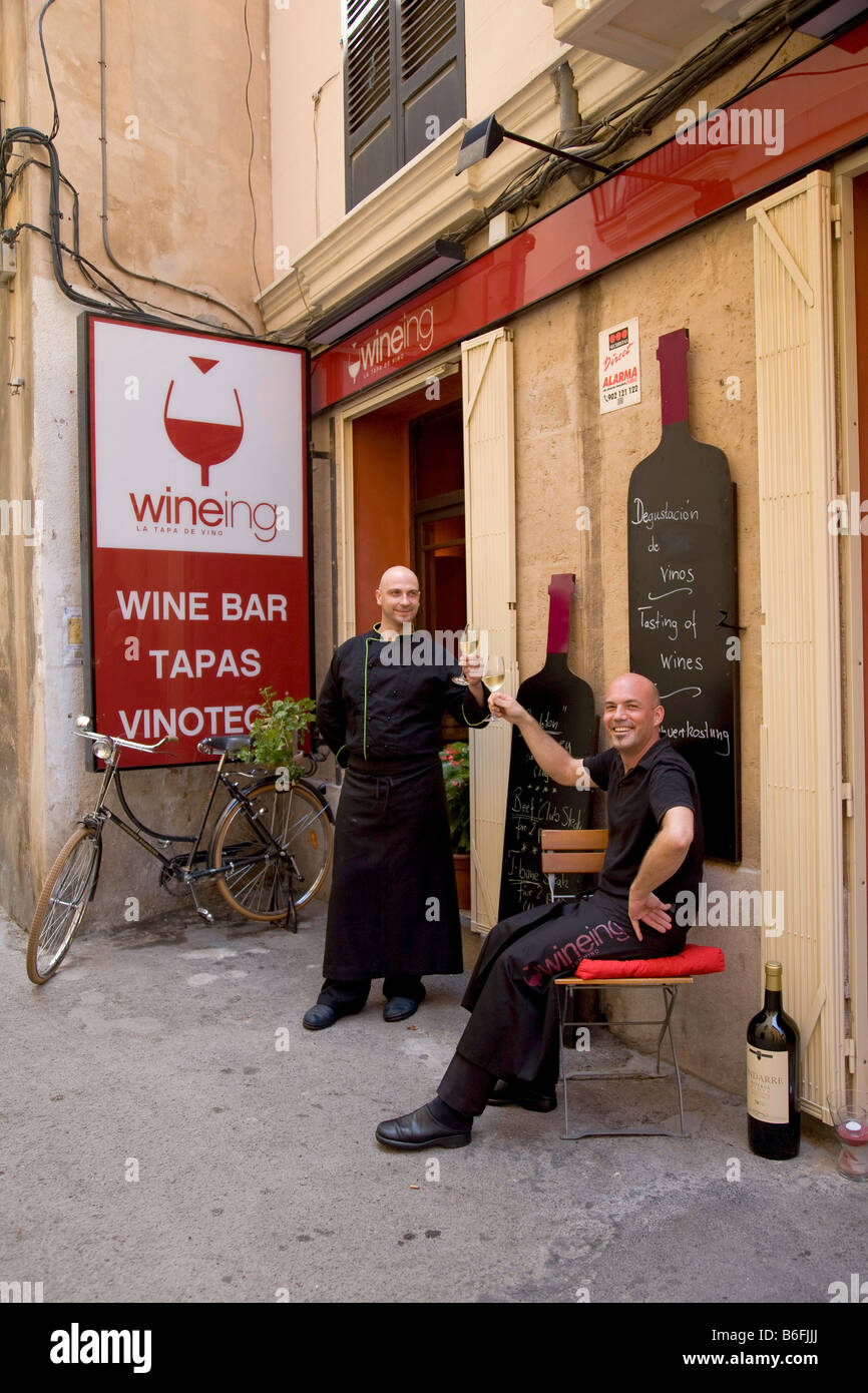 Spanish bar signs hi-res stock photography and images - Alamy
