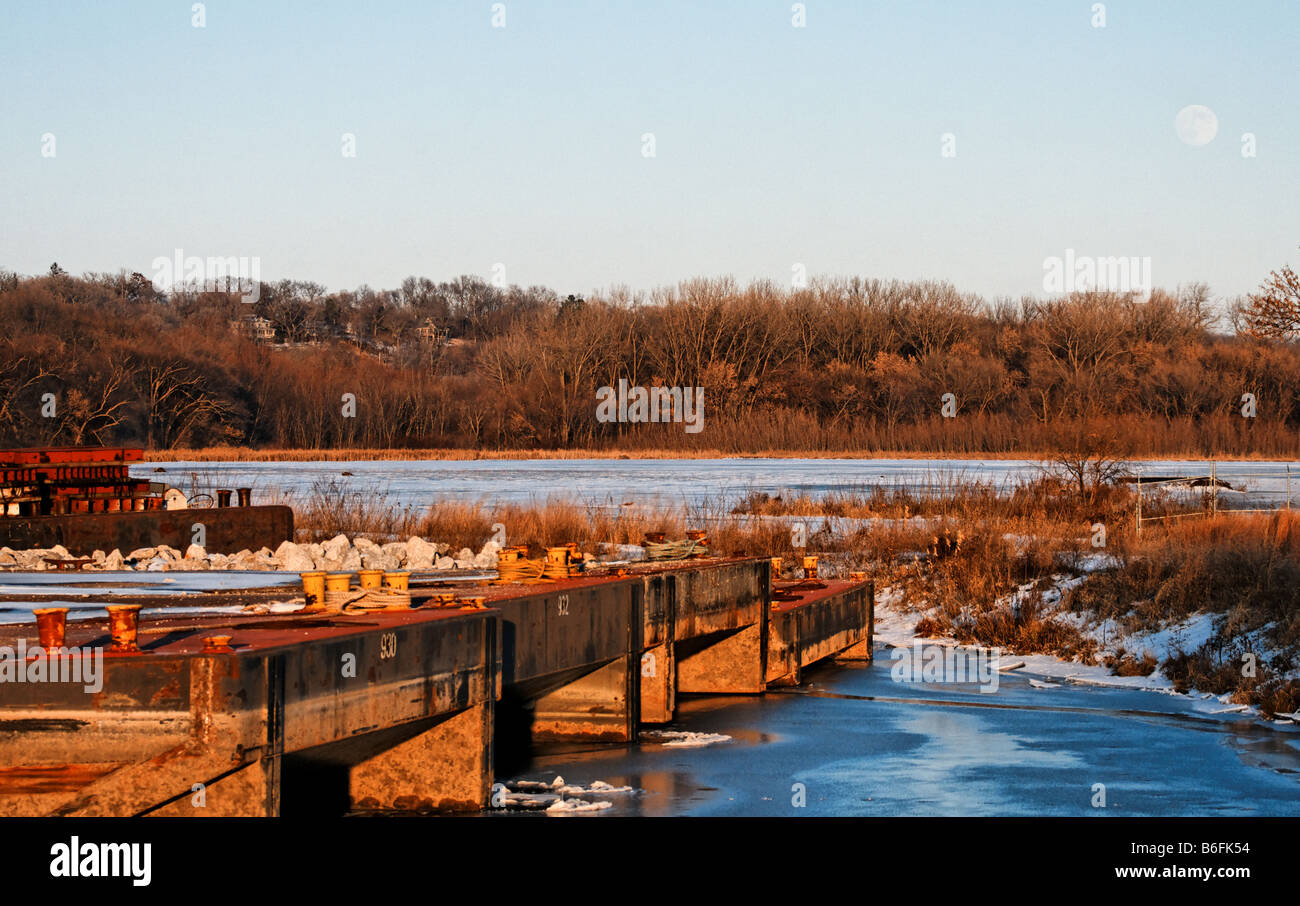 Barges at Lock and Dam 14 Stock Photo - Alamy