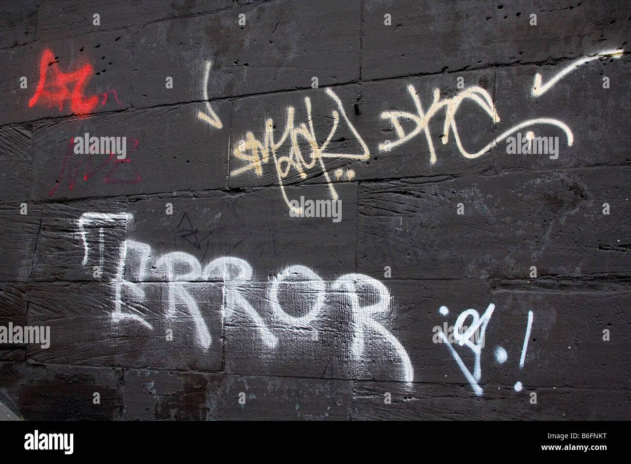 Graffiti word hi-res stock photography and images - Alamy