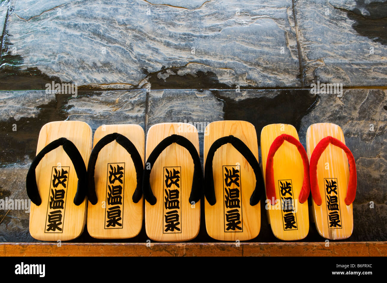 Japanese geta hi-res stock photography and images - Alamy