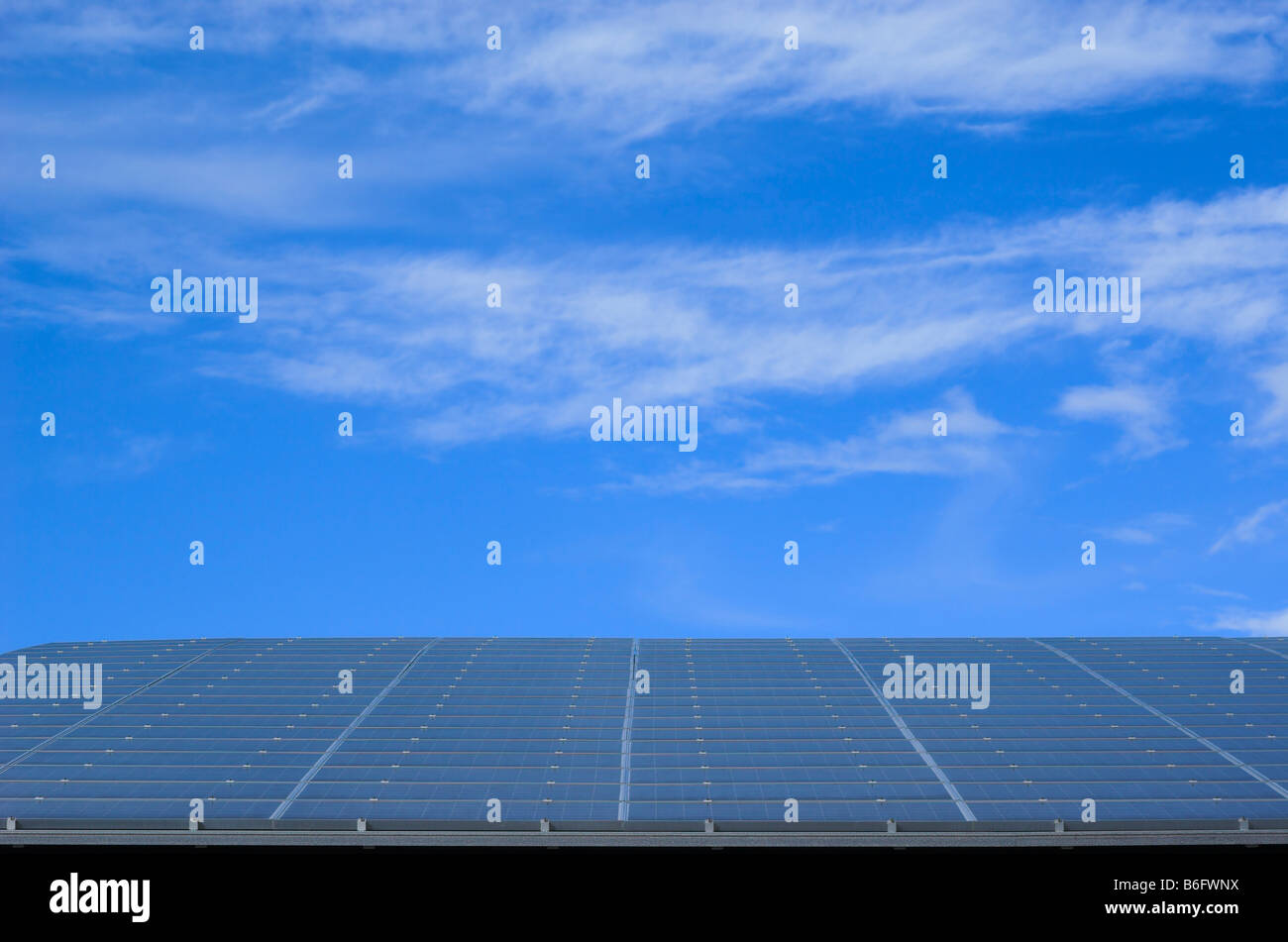 Us solar panel hi-res stock photography and images - Alamy