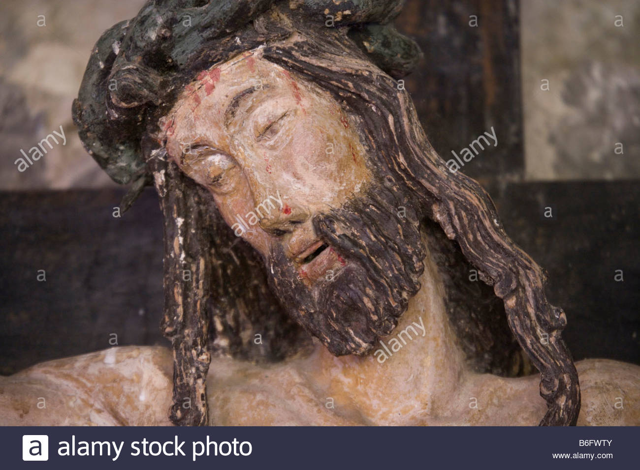 Bleeding Jesus Christ On Cross Stock Photos & Bleeding Jesus Christ On ...