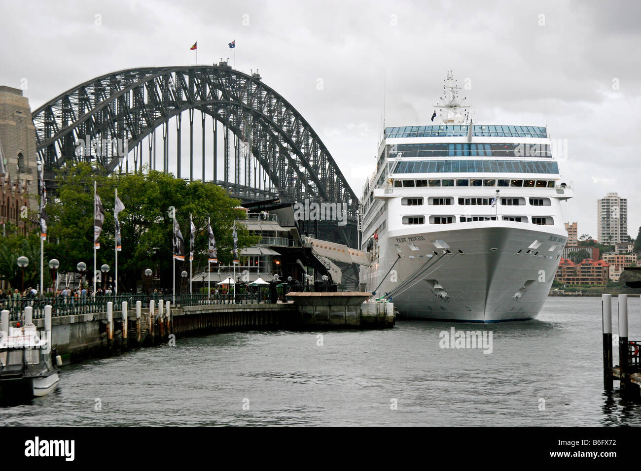 Sydny Harbour Bridge Stock Photo - Alamy