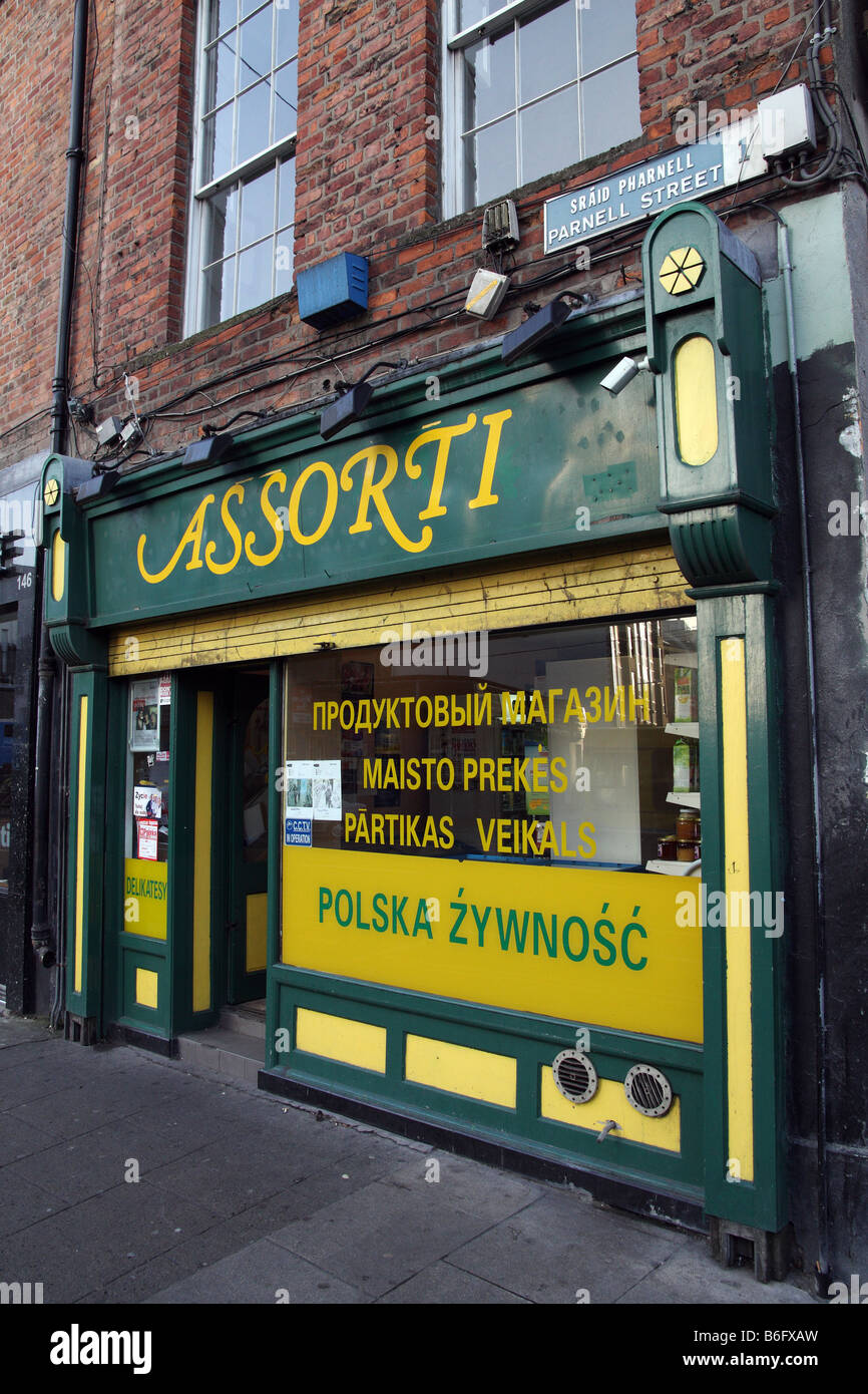 Polish shop ireland hi-res stock photography and images - Alamy