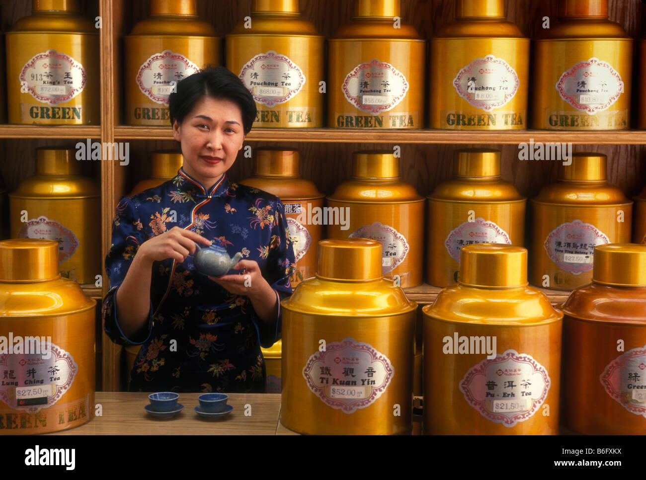 tea lady retail store asian formal containers teapot Stock Photo - Alamy