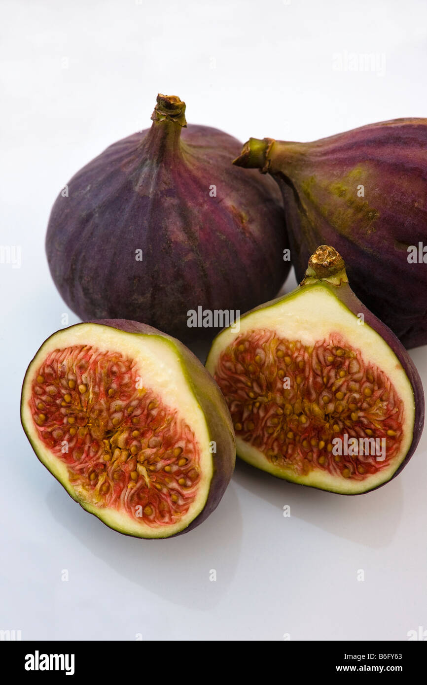 fresh cut fig Stock Photo - Alamy