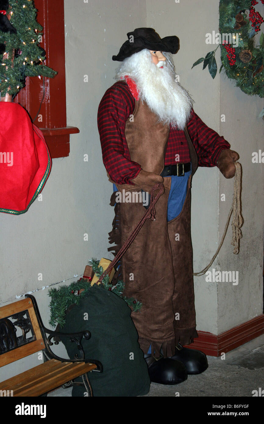 Santa Claus Mannequin High Resolution Stock Photography and Images - Alamy