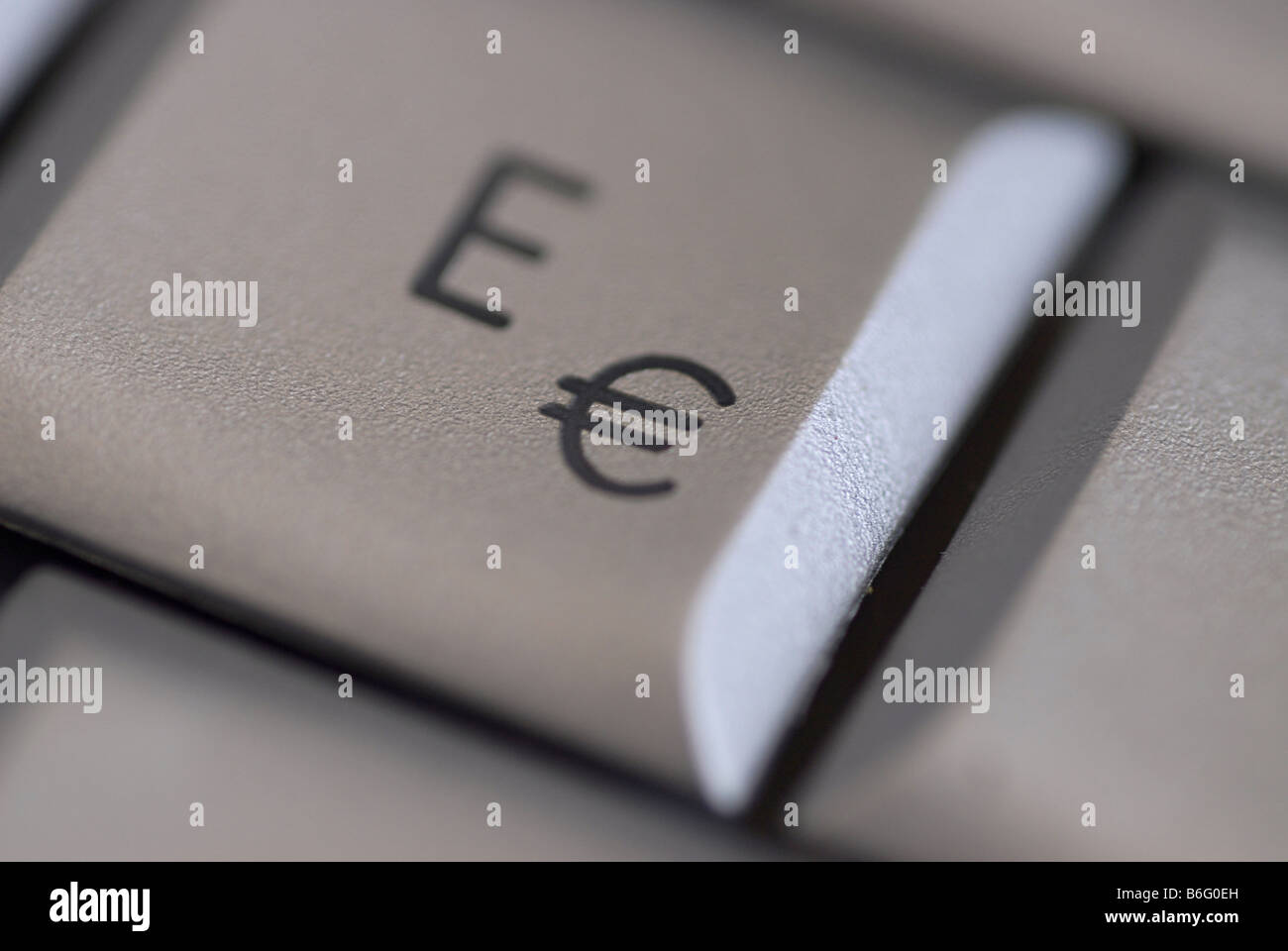 Keyboard euro hi-res stock photography and images - Alamy