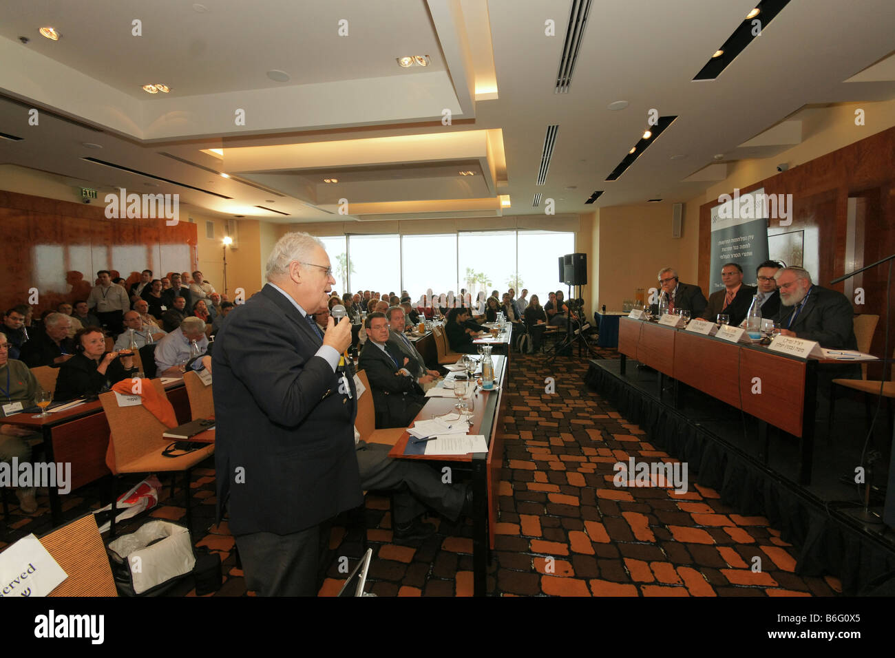 Middle east adelson insurgency hi-res stock photography and images - Alamy