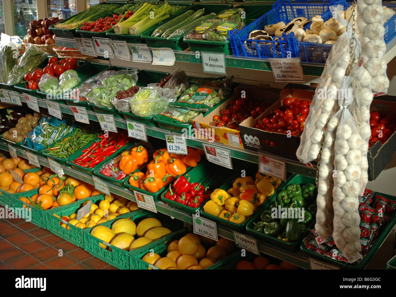 Fruit and veg uk hi-res stock photography and images - Alamy