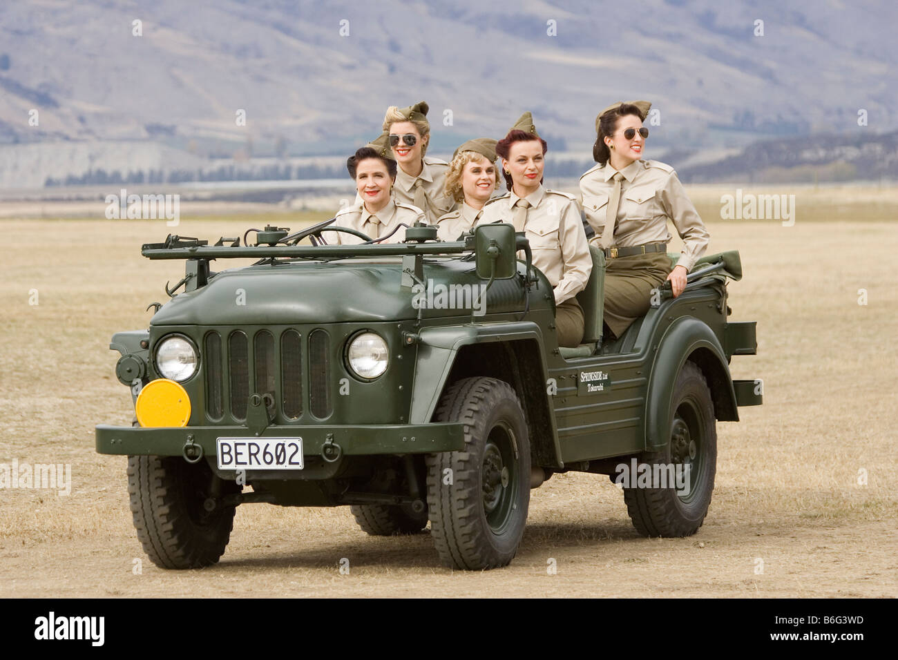 WW2 WAAF Women Auxiliary Air Force, Warbirds Over Wanaka Otago South ...